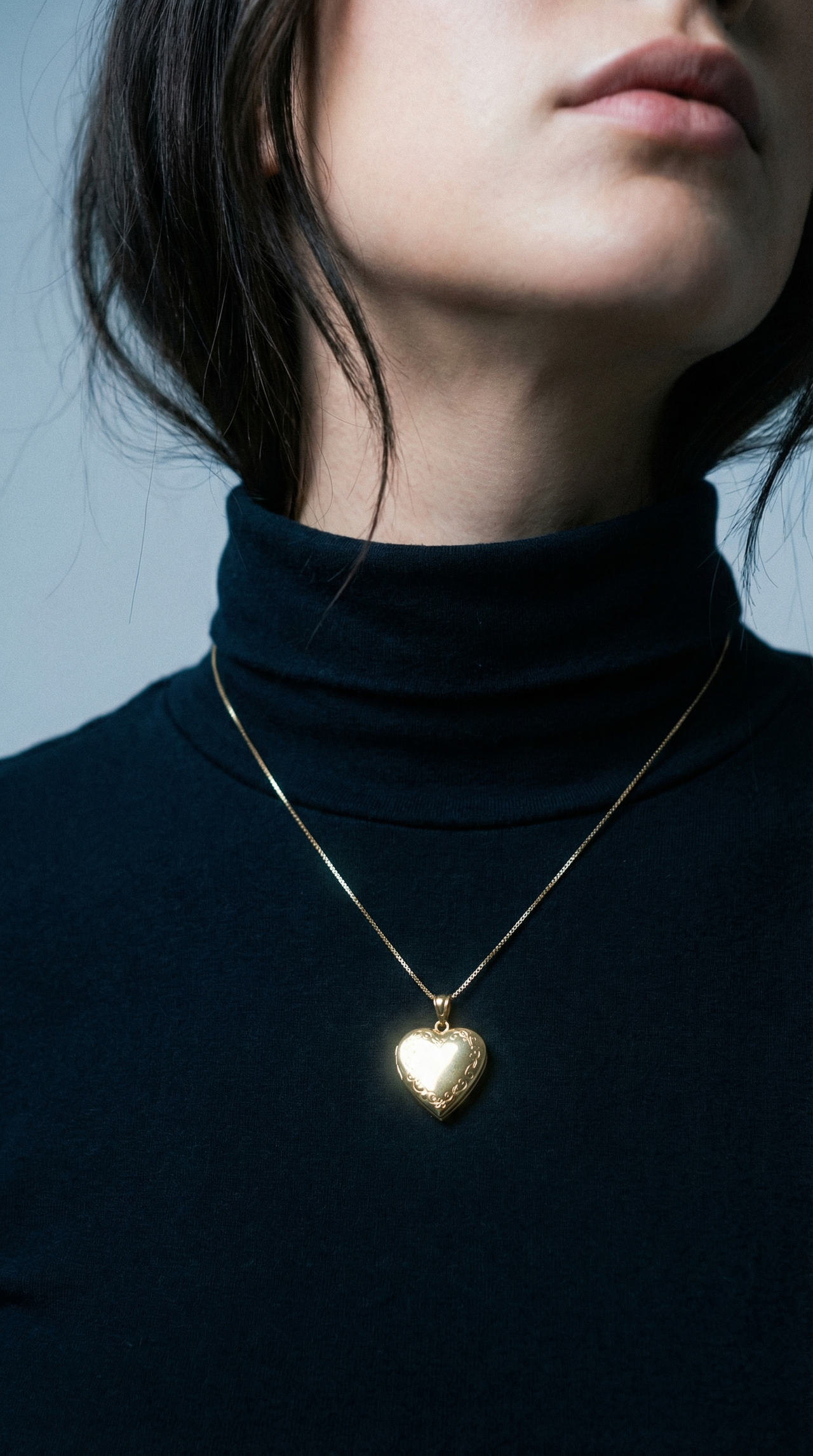 The Floral Heart Photo Locket – The M Jewelers